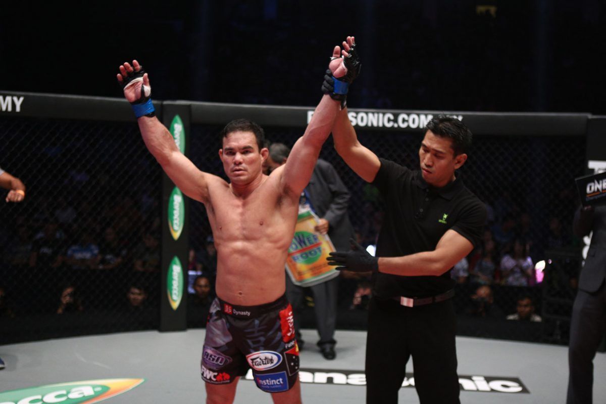 Adrian Pang's Life Transformed Completely Once He Met The Right Woman ...