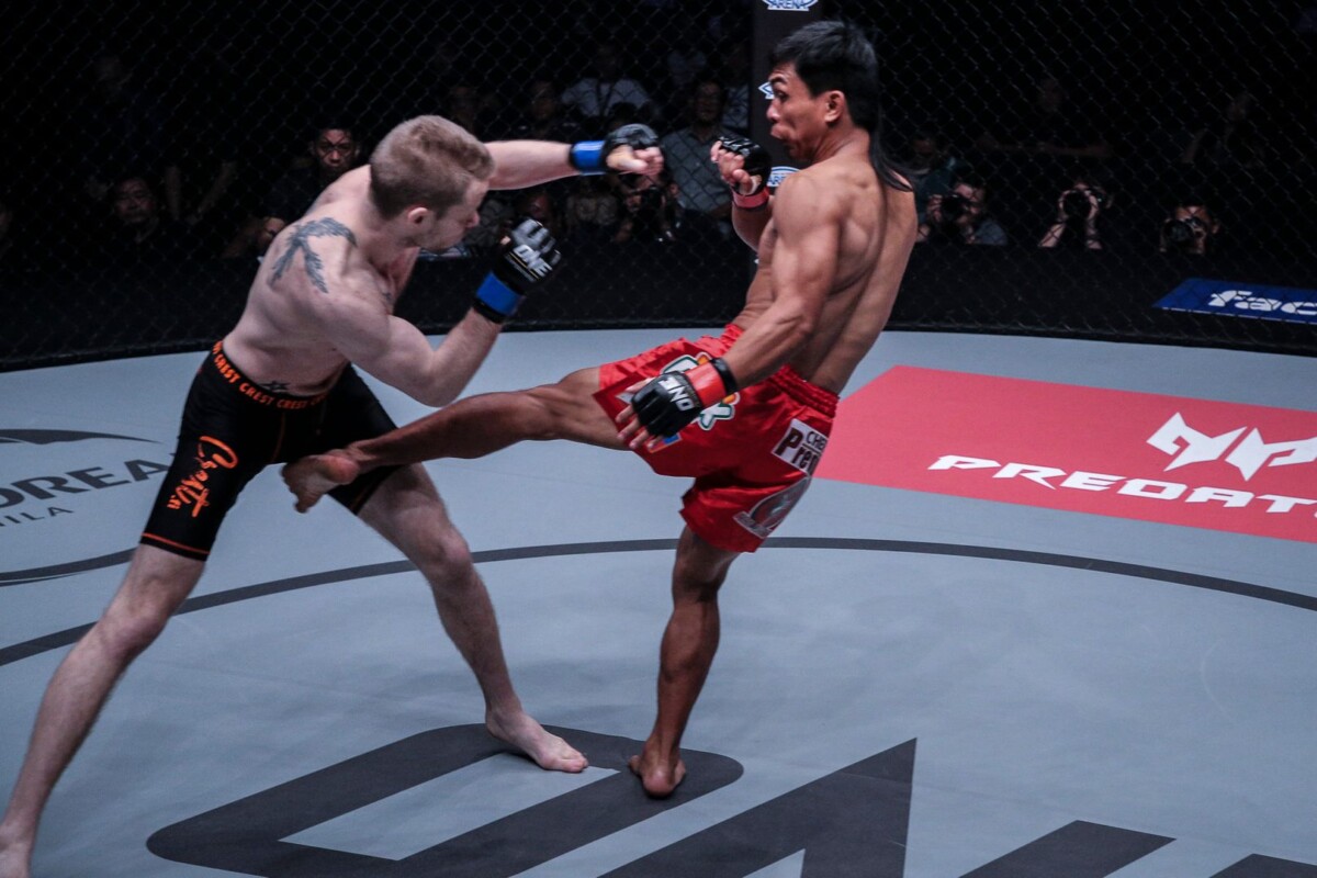 Kevin Belingon “Silences” Toni Tauru In First Round - ONE Championship ...