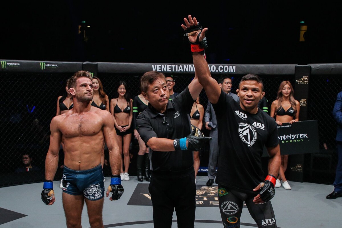 Bibiano Fernandes Submits Andrew Leone To Remain ONE Bantamweight World ...