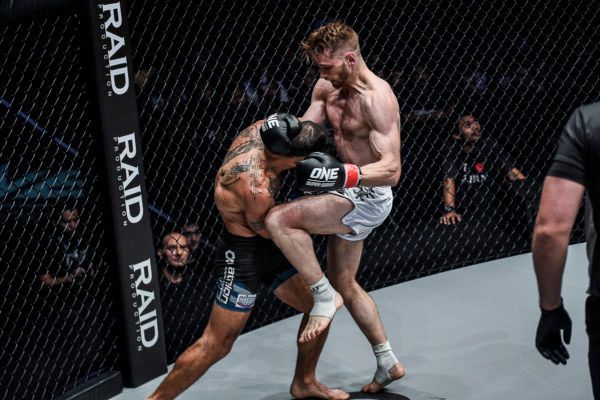 New And Improved Ognjen Topic Ready To Take Out Saemapetch In Manila ...