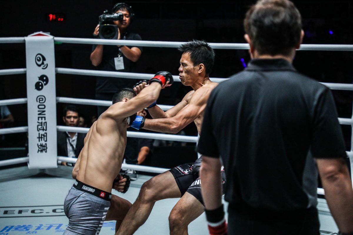 Peng Xue Wen Scores Huge Knockout Of Eddey Kalai - ONE Championship ...