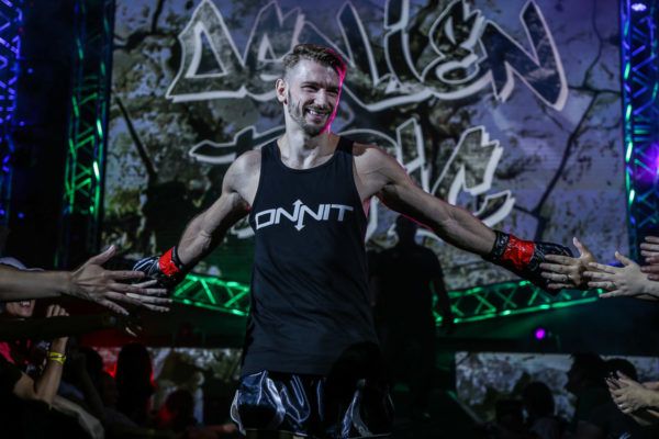 New And Improved Ognjen Topic Ready To Take Out Saemapetch In Manila ...