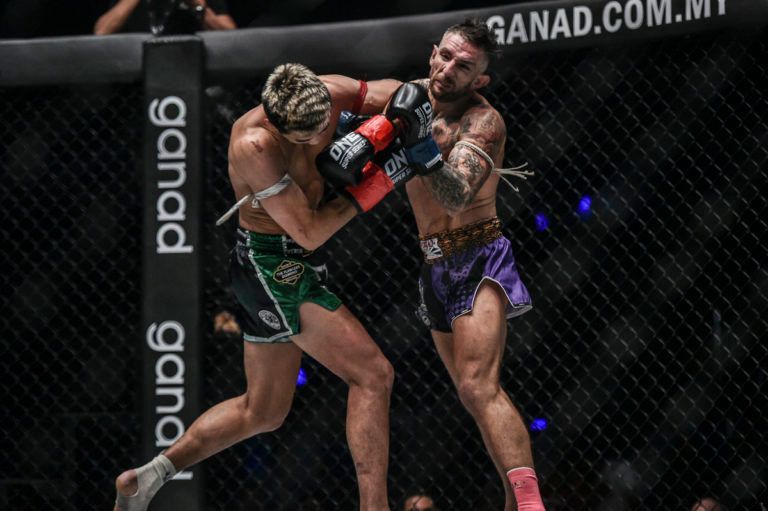 Petchmorakot’s Earns Highlight-Reel Knockout With Incredible Elbow ...