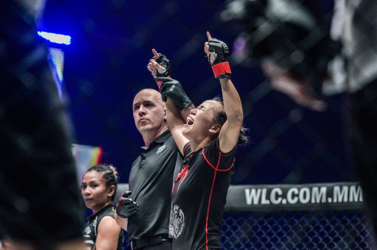 China’s Lin Heqin Finishes Jomary Torres In The First Round - ONE ...