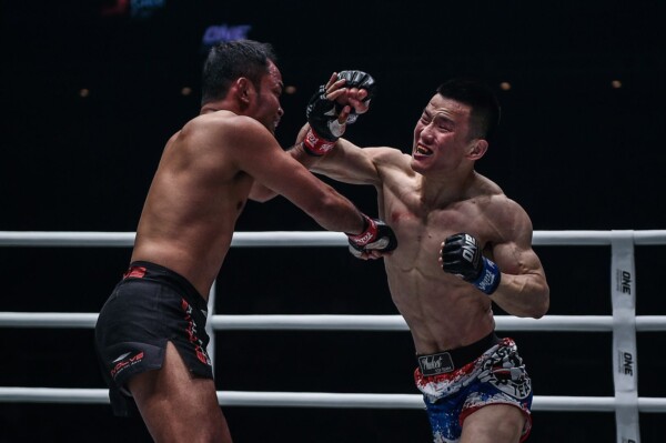 Miao Li Tao Knocks Out Dejdamrong In Highlight-Reel Fashion - ONE ...