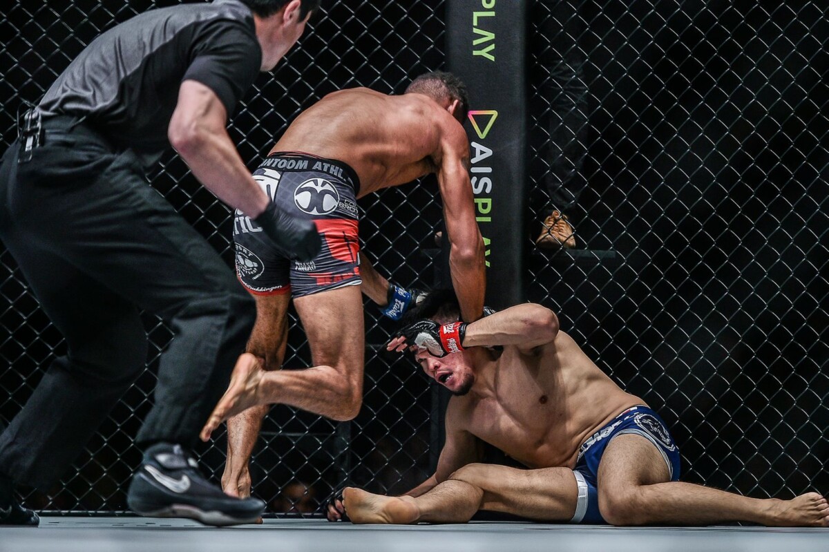 Pieter Buist Knees His Way To Victory In Knockout Debut - ONE ...