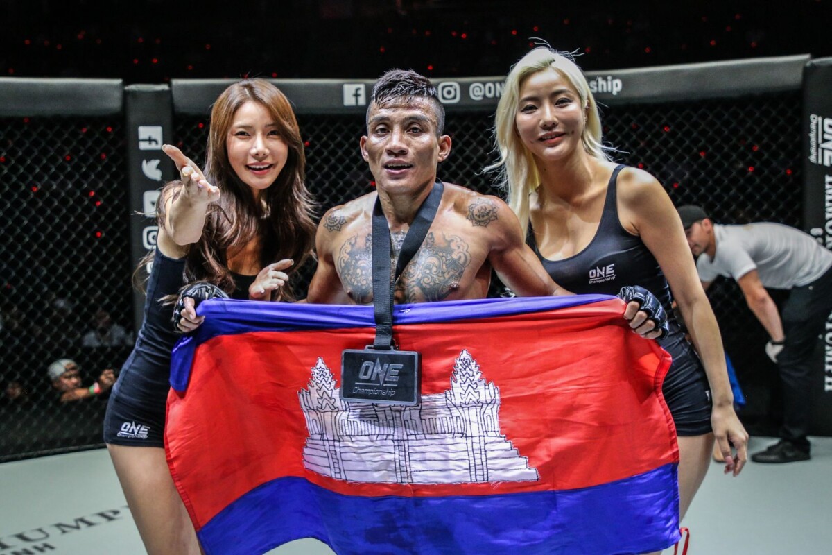 Chan Rothana Topples Gustavo Balart In Back-And-Forth Flyweight ...