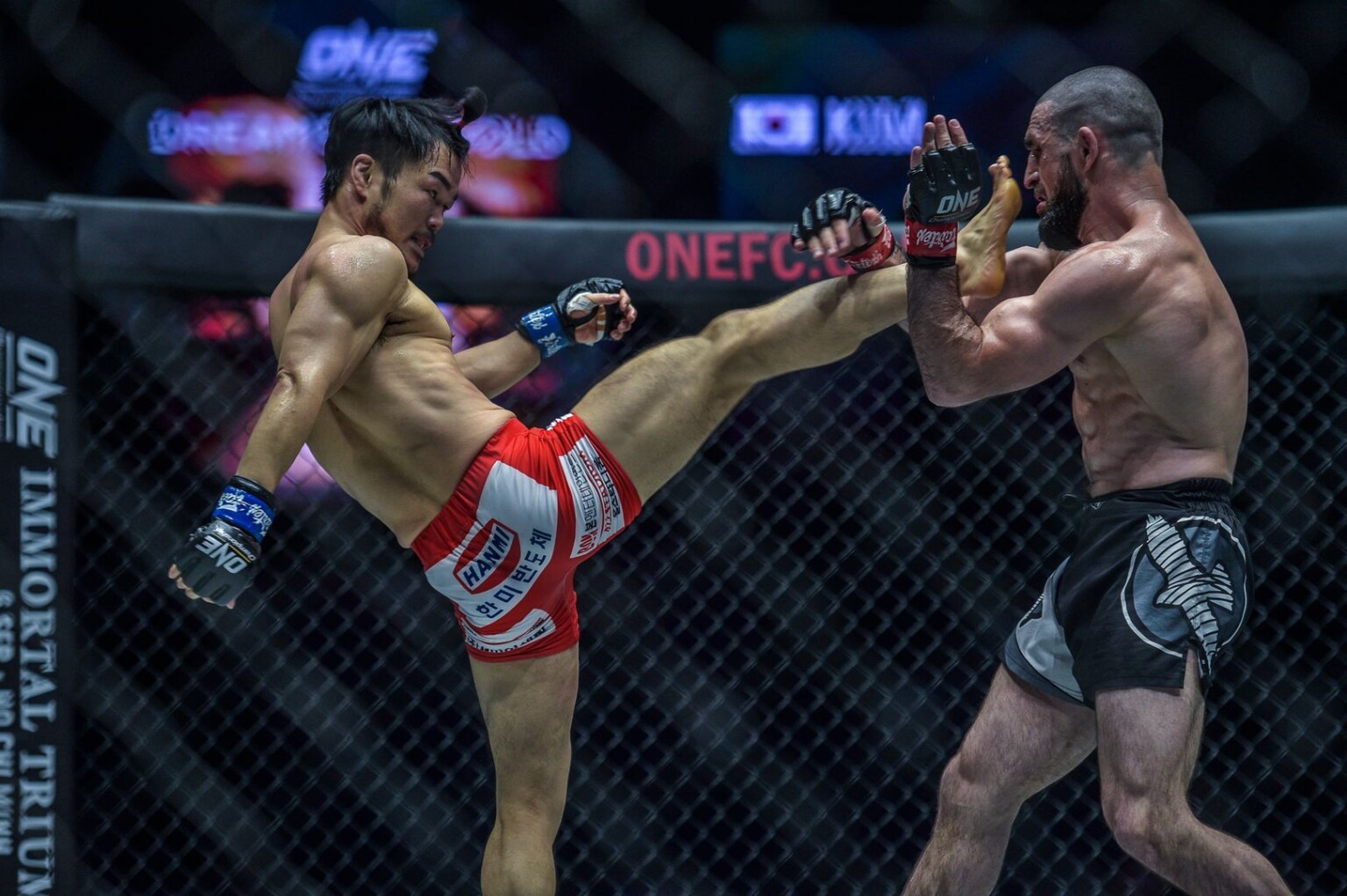Dae Hwan Kim Plots The Perfect Start To His Flyweight Career - ONE ...