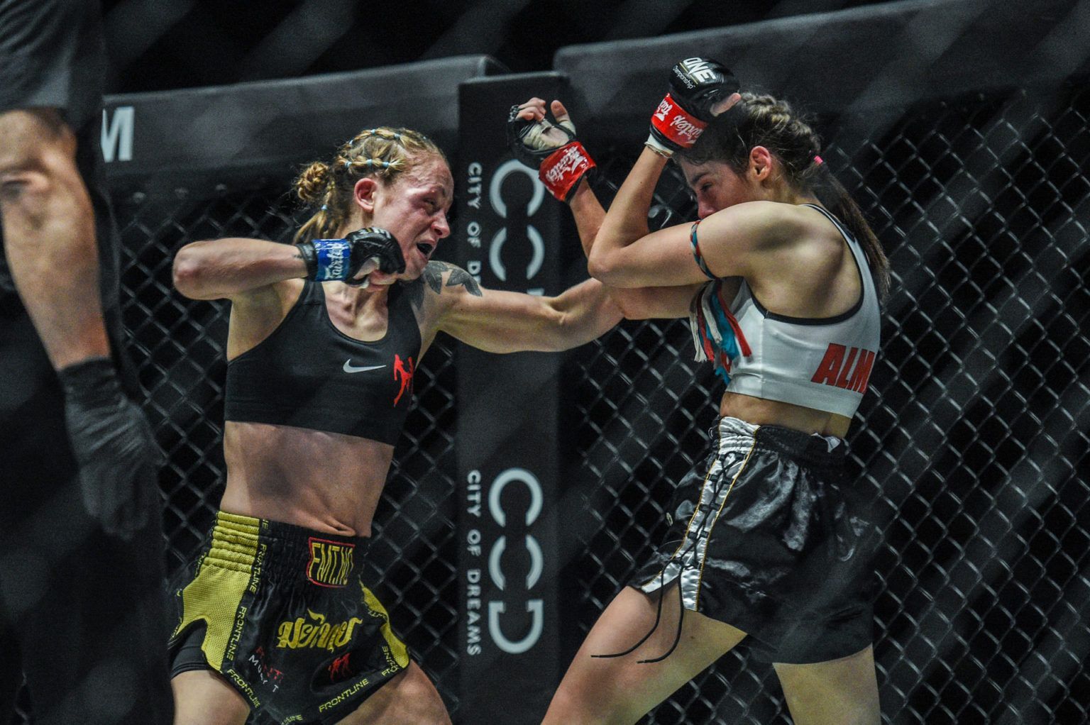 Diving Into The ONE Super Series Atomweight Muay Thai Division - ONE ...