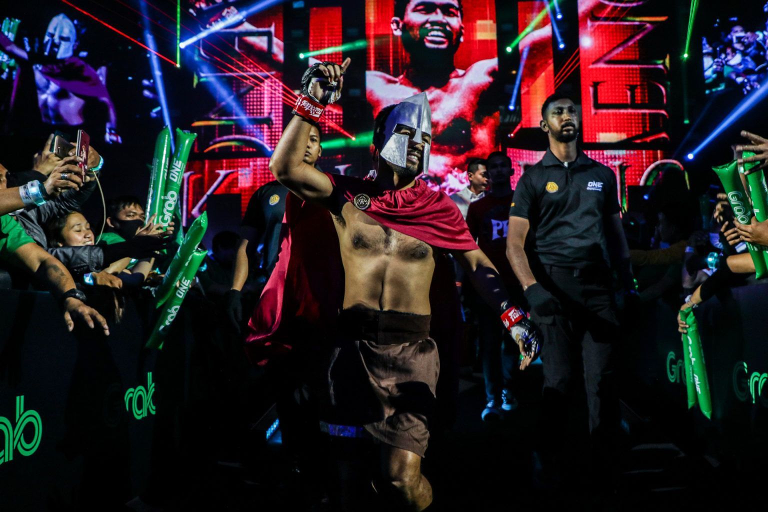How Rodlek PK.Saenchai Muaythaigym Pulled Himself Out Of Poverty - ONE ...