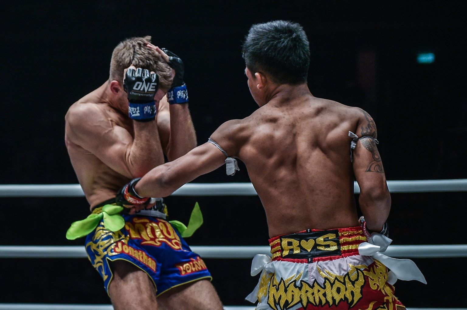 How To Land An Effective Shovel Hook In Muay Thai - ONE Championship ...