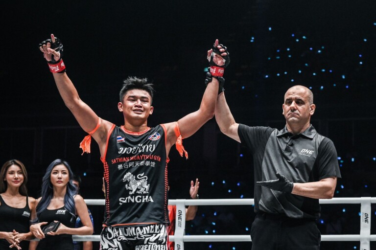 Sangmanee’s Left Kicks Lock In The Win In Bangkok - ONE Championship ...