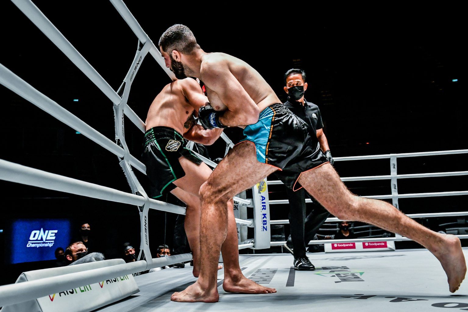 Yurik Davytan Stuns Bangpleenoi With Second-Round KO - ONE Championship ...