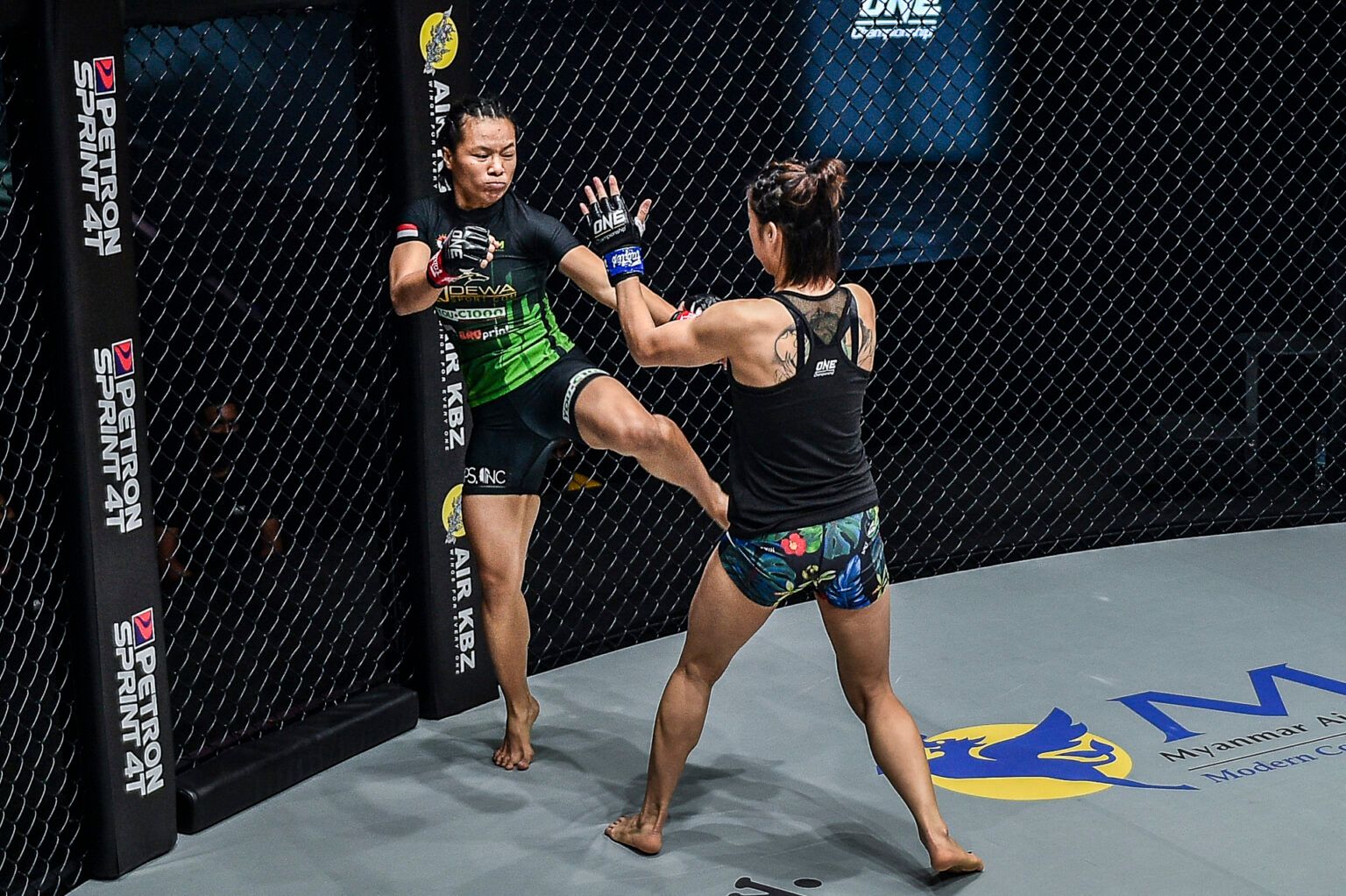 Meng Bo Knocks Out Priscilla Hertati Lumban Gaol In 86 Seconds - ONE ...