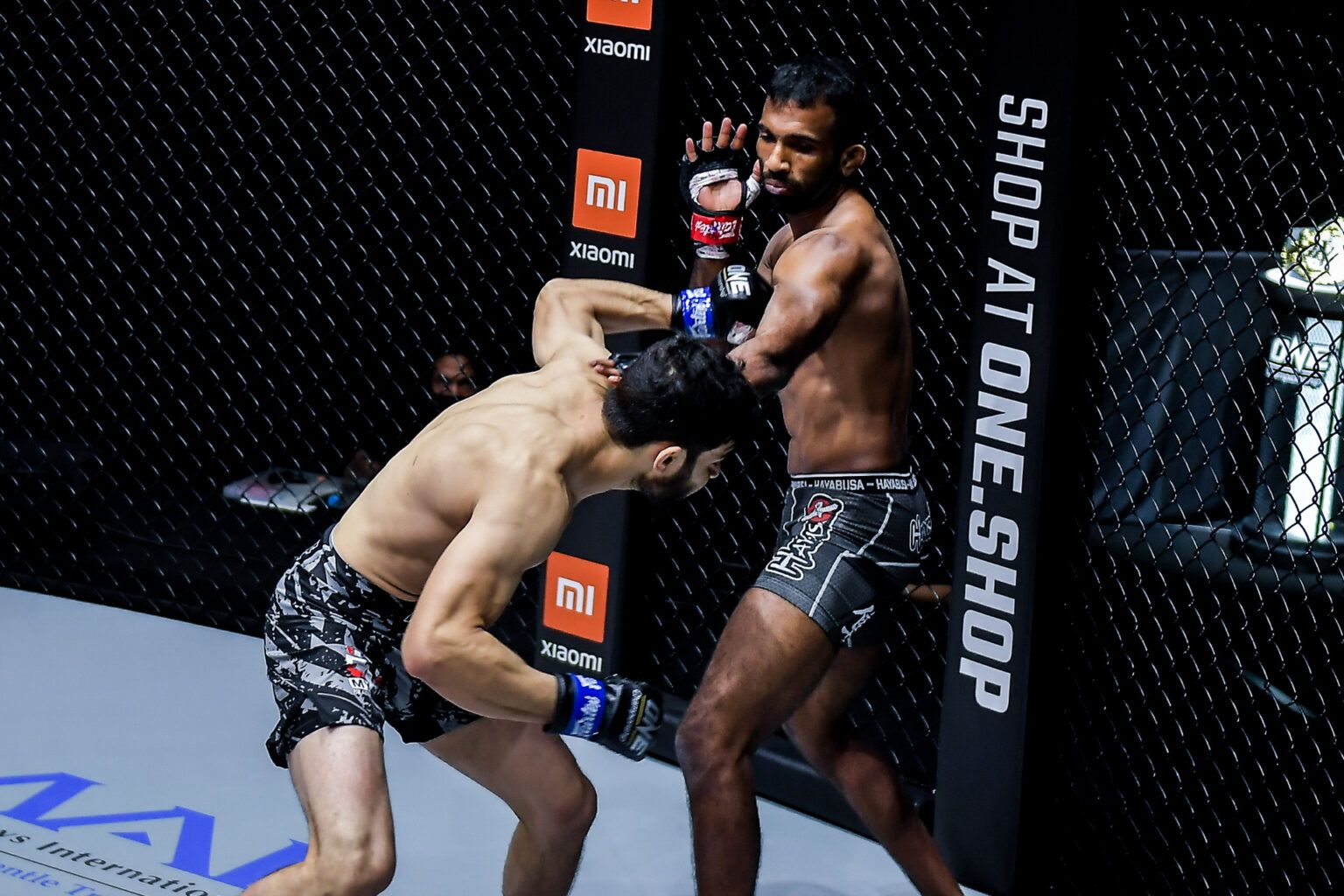 Pakistan’s Ahmed Mujtaba Stuns India’s Rahul Raju In 56 Seconds - ONE ...