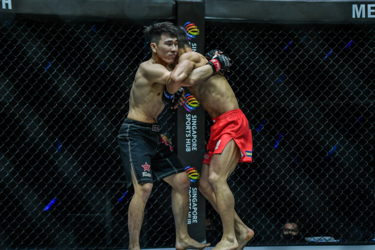 Yoon Chang Min Shocks Wrestling Star Ma Jia Wen With Early Choke