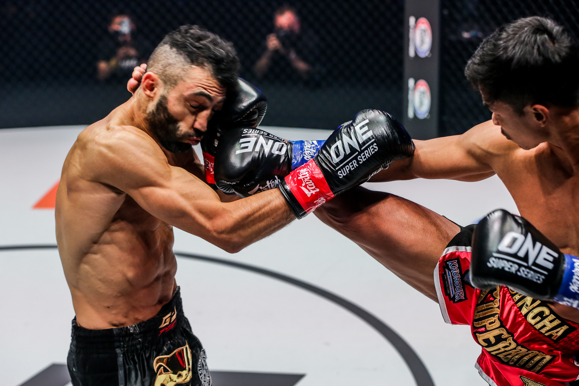 Superbon Wins 2021 ONE Super Series Knockout Of The Year
