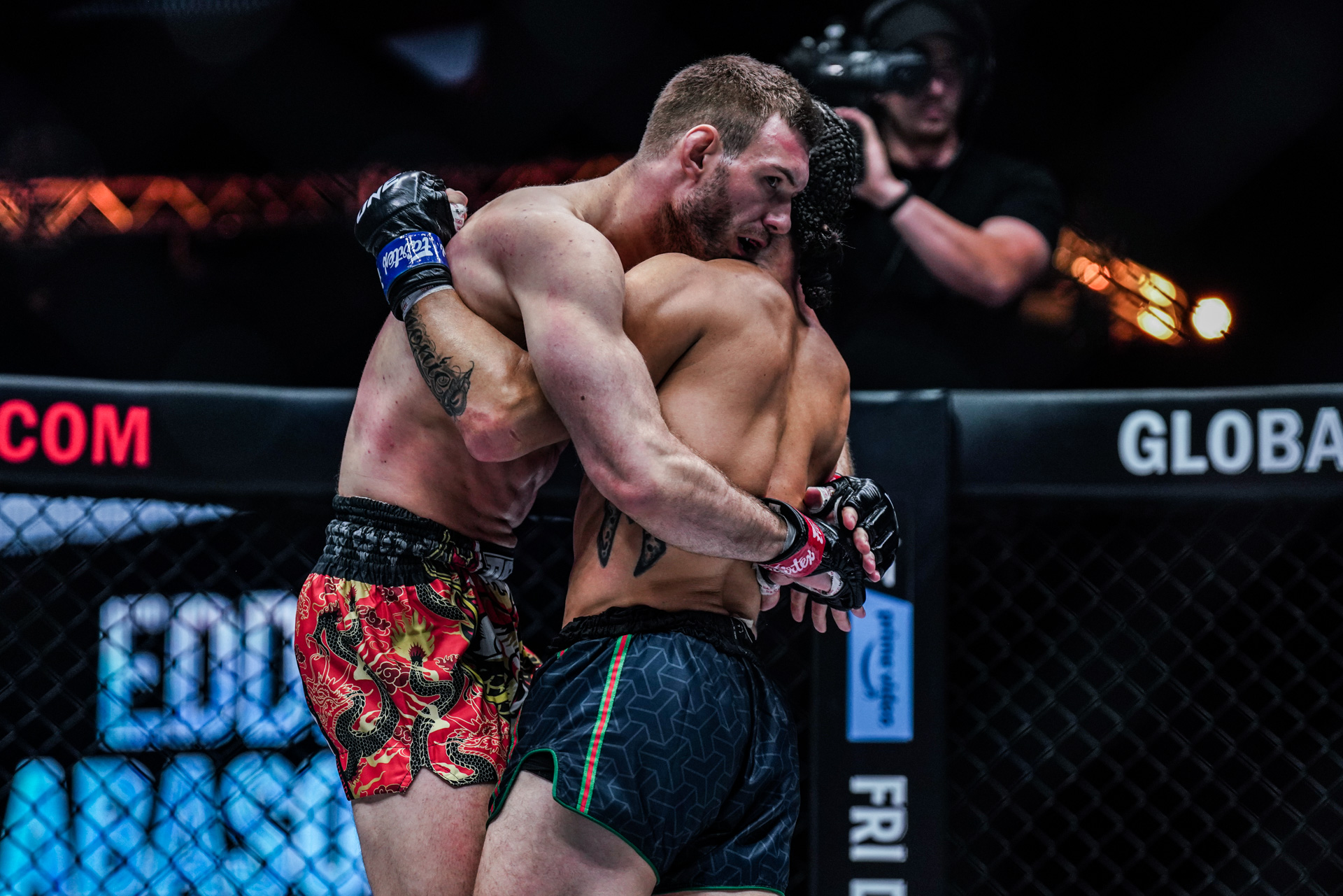 3 Neck Strengthening Exercises For The Muay Thai Clinch - ONE ...