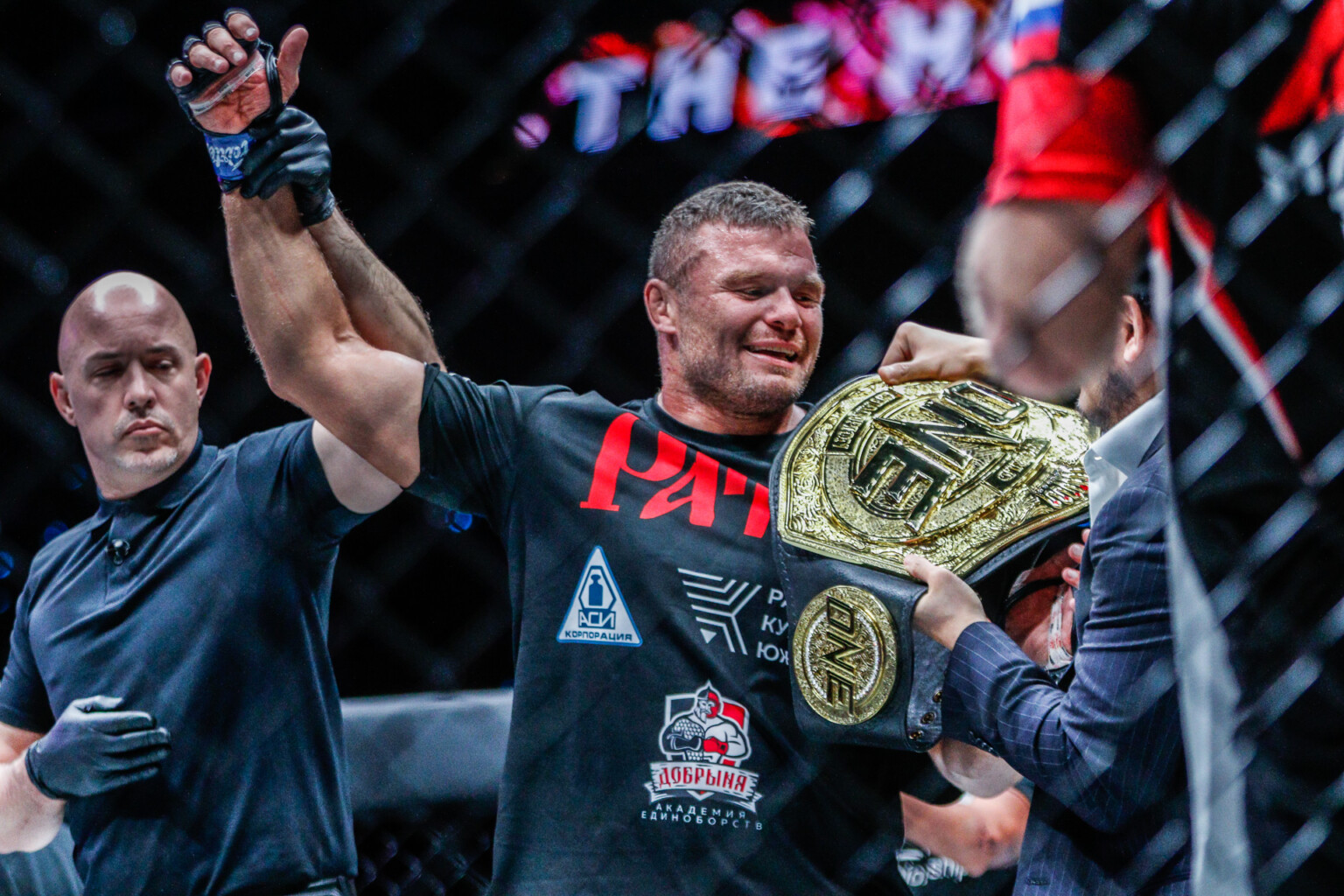 Anatoly Malykhin To Defend Heavyweight MMA World Title Against ‘Reug ...