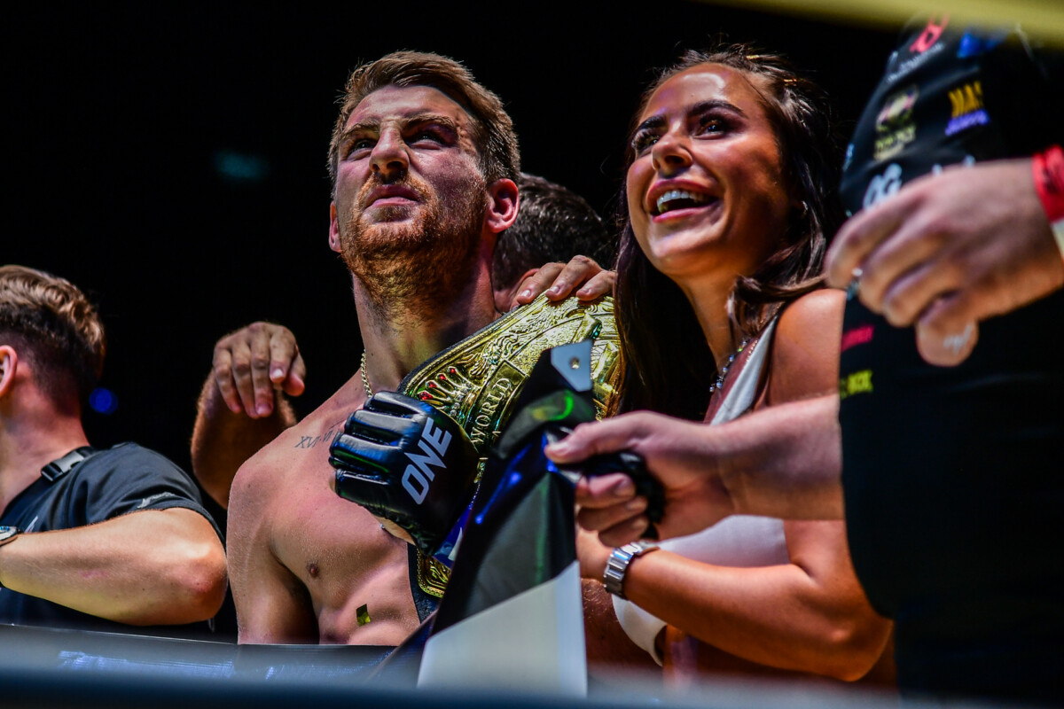 ‘I Couldn’t Do It Without Her’ – How Jonathan Haggerty’s Girlfriend ...