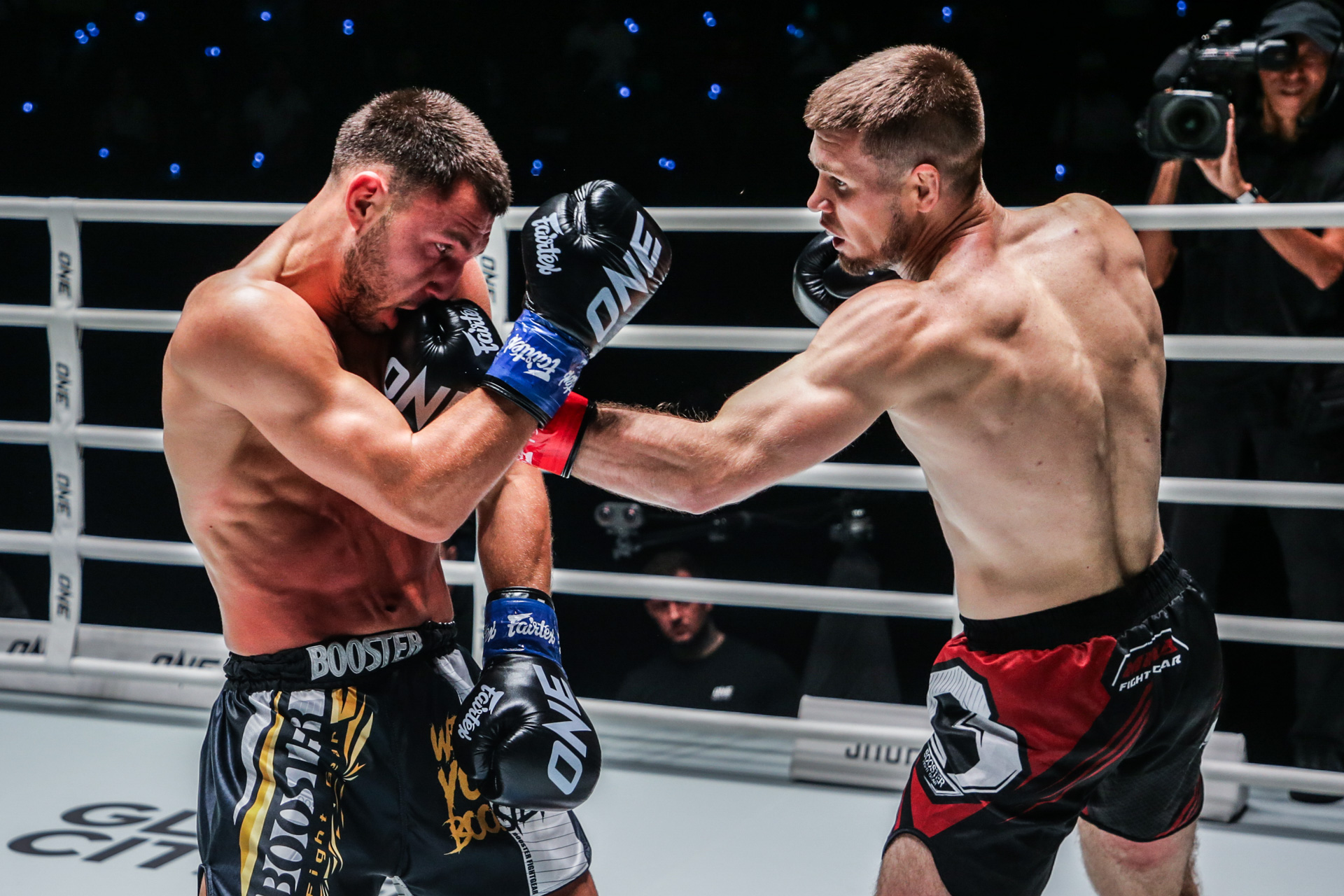 3 Reasons Why Bogdan Shumarov Is A Major Threat In The Lightweight ...