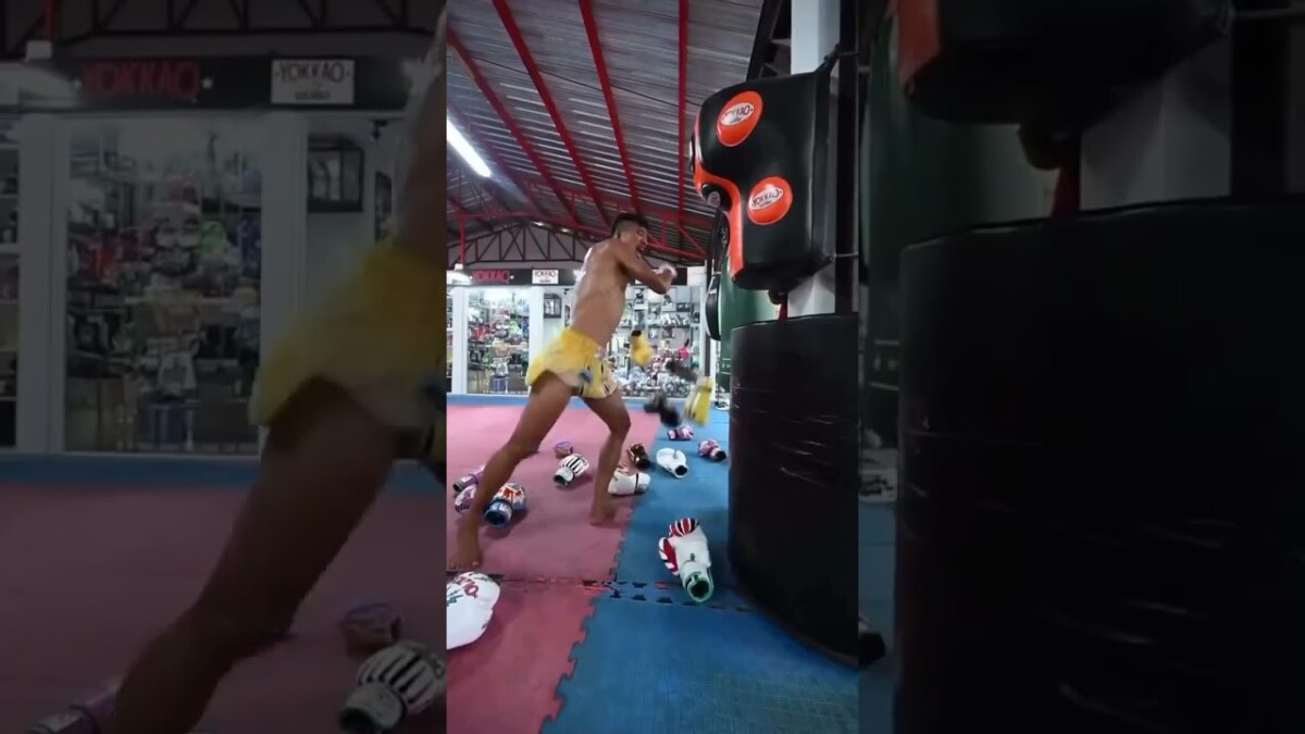Superlek “The Kicking Machine” Kiatmoo9 MMA Stats, News, Videos ,and ...