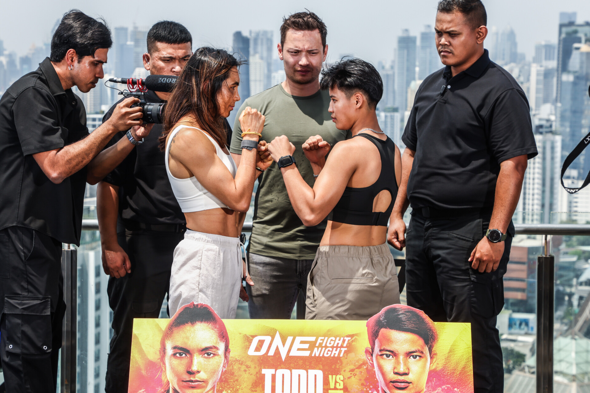 ONE Fight Night 20: Todd Vs. Phetjeeja Weigh-In & Hydration Test ...