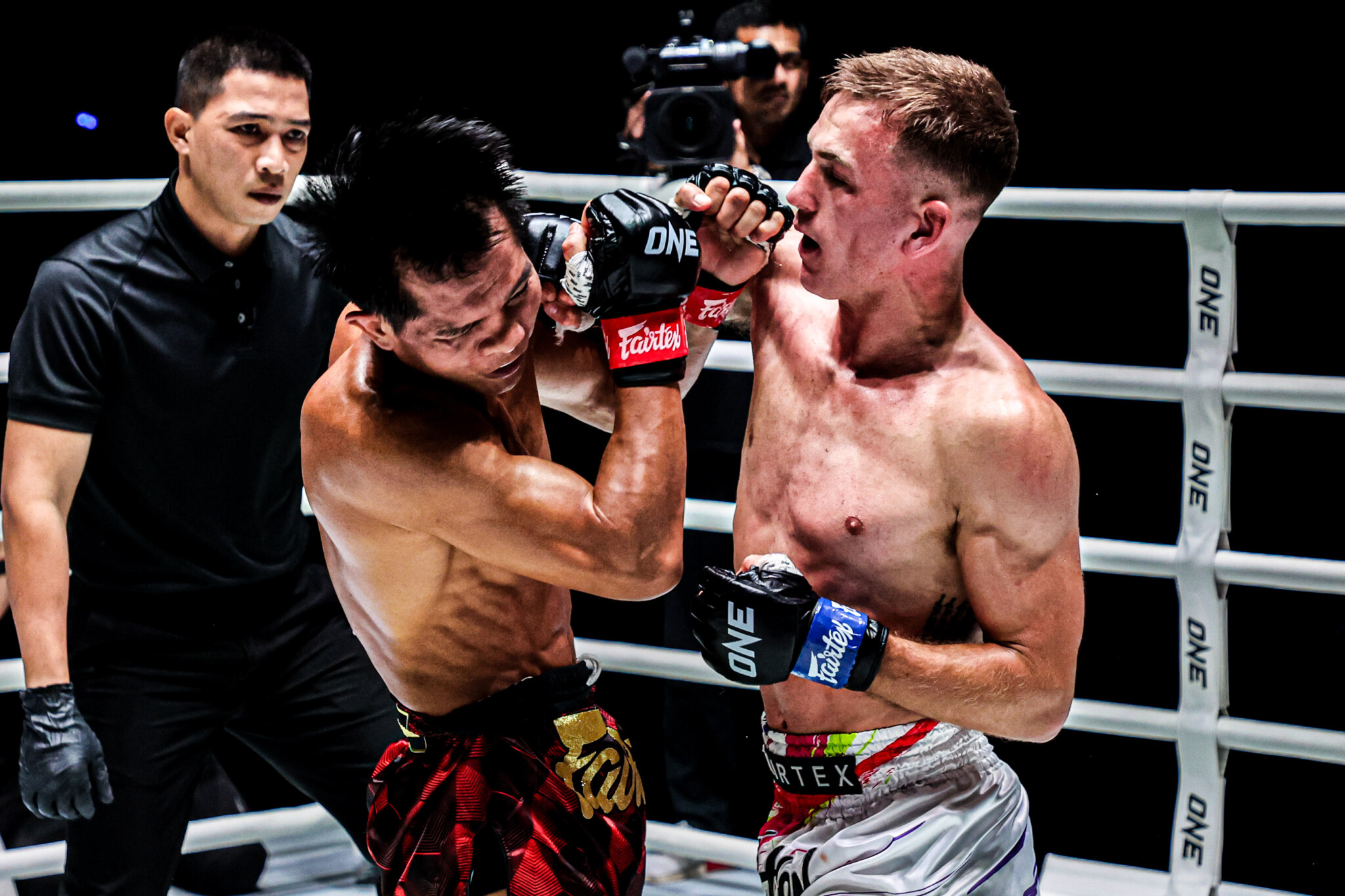 Full Card Revealed For ONE Friday Fights 128 On October 10 - ONE ...