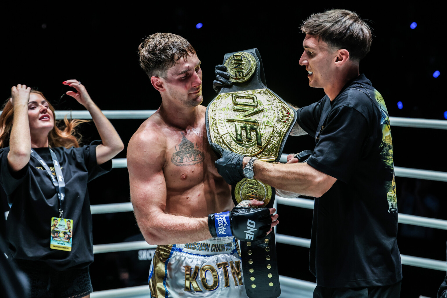 Nico Carrillo Defeats Shadow, Captures Interim Featherweight Muay Thai ...