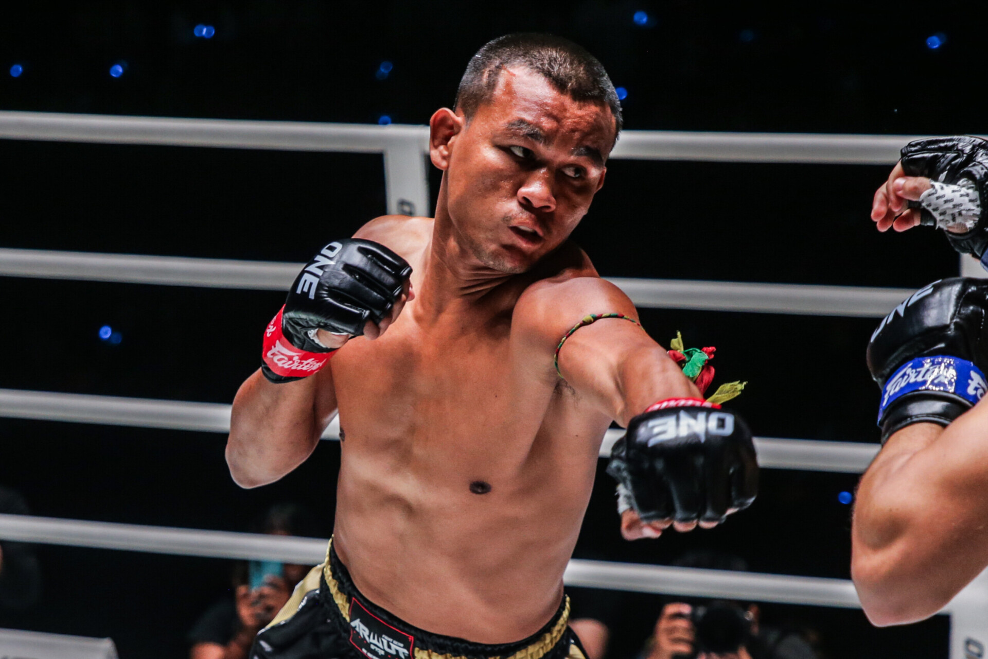 3 Laga Menarik Yang Jadi Pencuri Perhatian Di ONE Friday Fights 46: Tawanchai Vs. Superbon