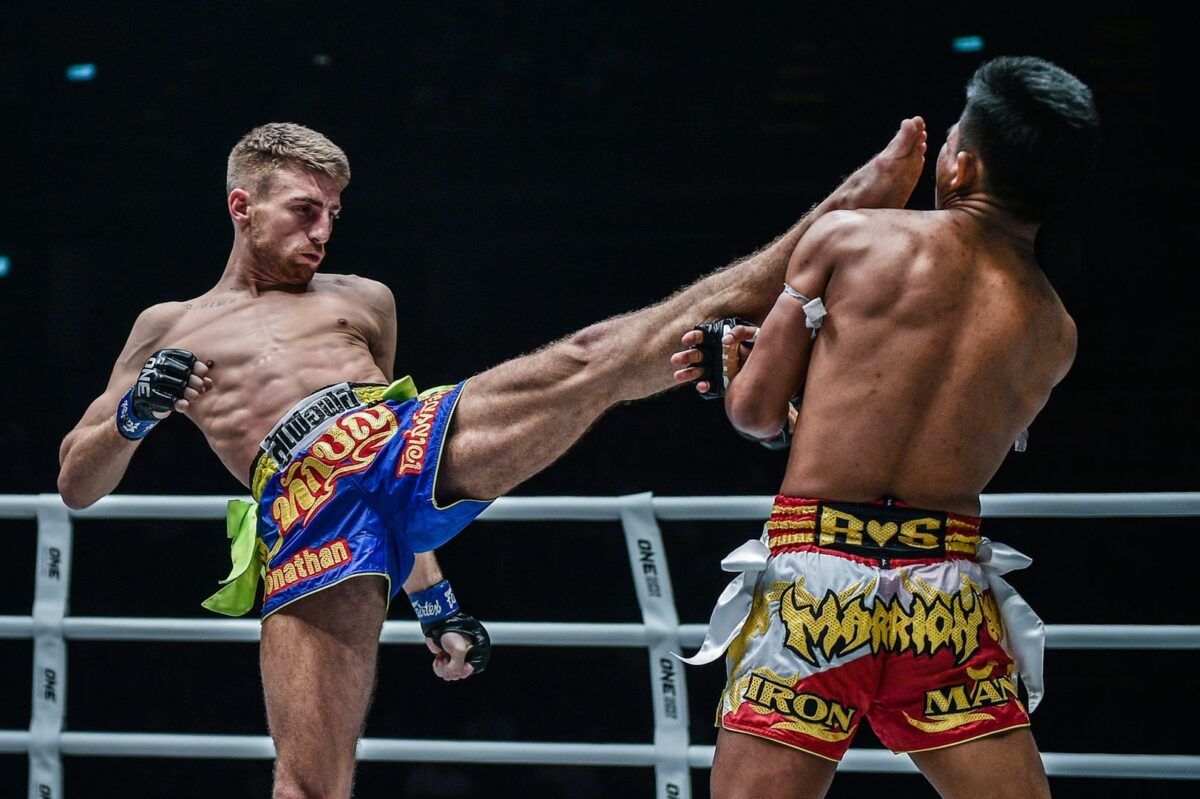 ท่าจะเอาจริง! “โจนาธาน” ปล่อยคลิปโชว์ของซุ่มซ้อม MMA - ONE Championship ...