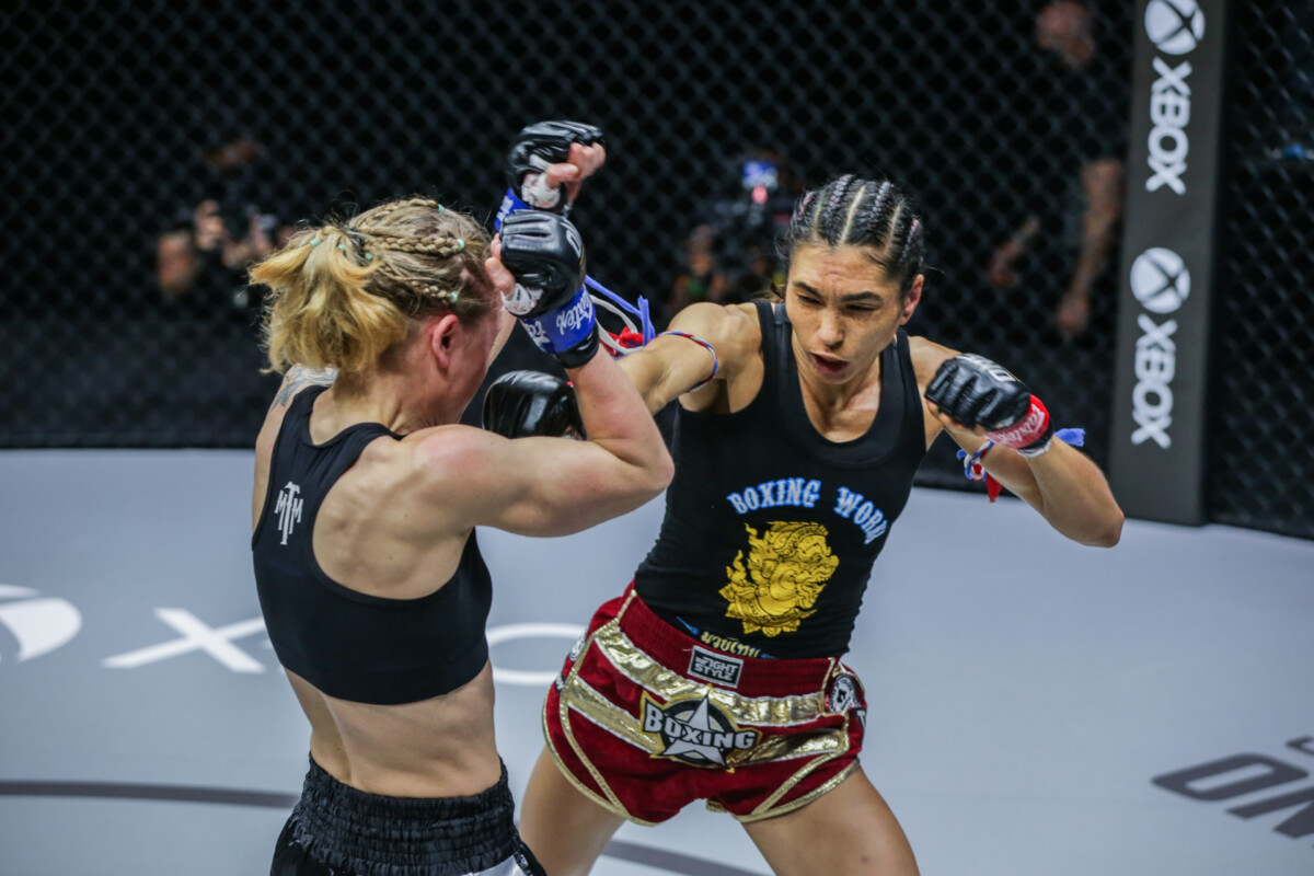 ราชาจอมน็อก “คริสเตียน ลี” เชือดนิ่ม “ทิโมเฟย์” เข็มขัดข้าใครอย่าแตะ ...