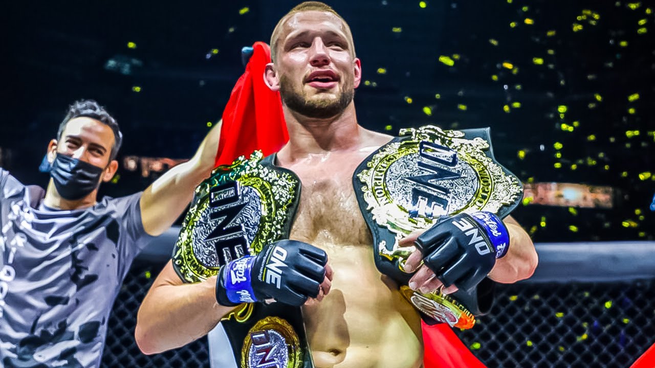 ศึกสองแชมป์โลกไร้พ่าย “ไรเนียร์ vs อนาโตลี” มีหนึ่งคนต้องเสียสถิติ ...