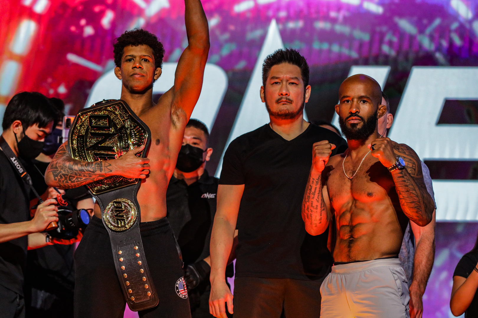 ผลชั่งน้ำหนักและวัดระดับน้ำในร่างกาย ศึก ONE Fight Night 1 - ONE ...