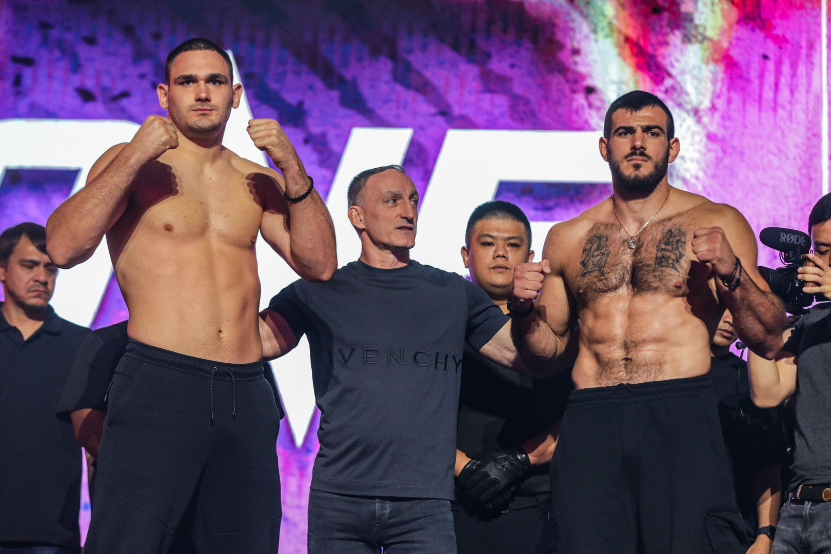 ผลชั่งน้ำหนักและวัดระดับน้ำในร่างกาย ศึก ONE Fight Night 2: ซง vs แองเจ ...