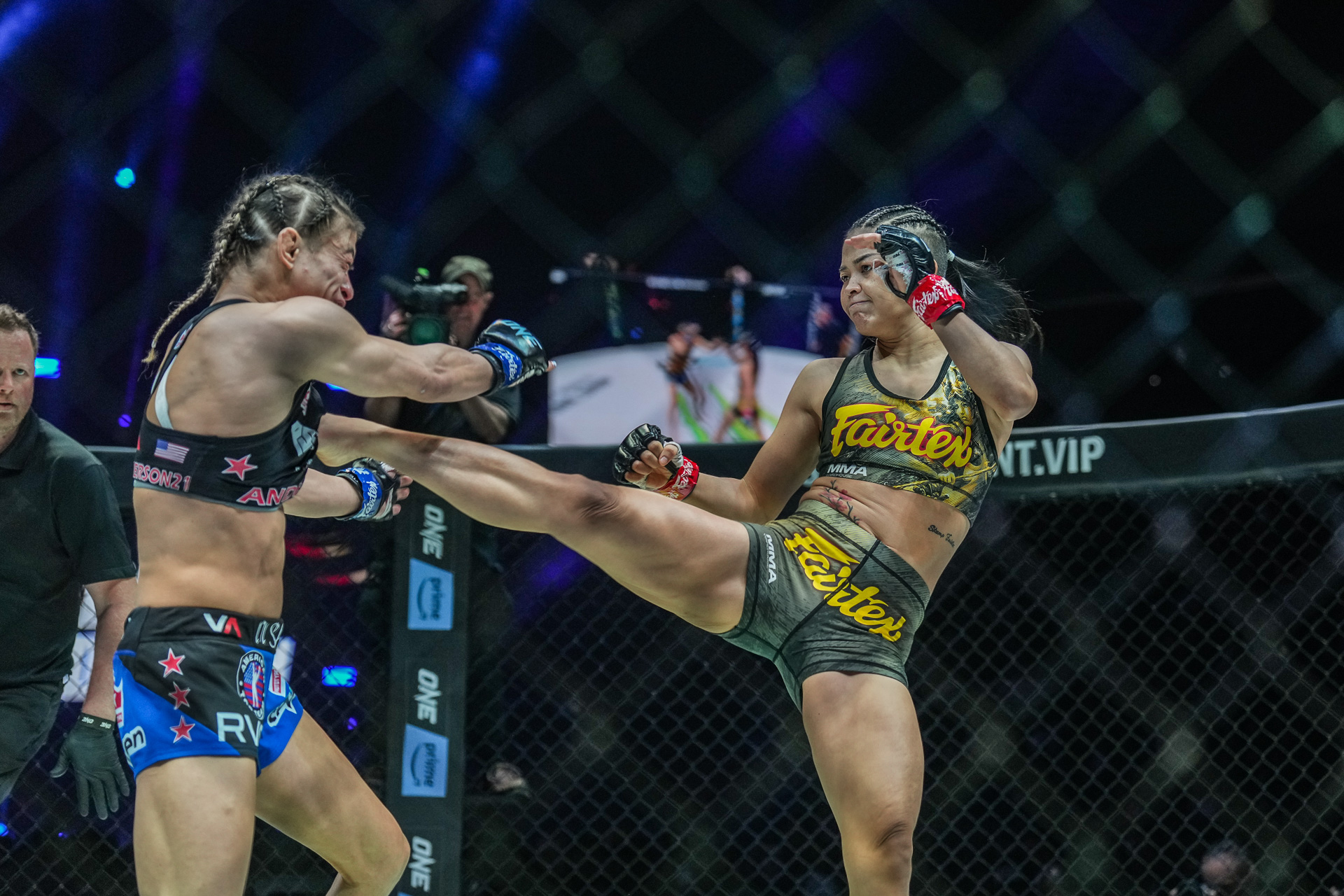 ดุดันเกินบรรยาย “แสตมป์” หวดแข้งปิดเกม “อลิส” พิชิต “น็อกเอาต์ยอดเยี่ยม กติกา MMA ประจำปี 2566 ...