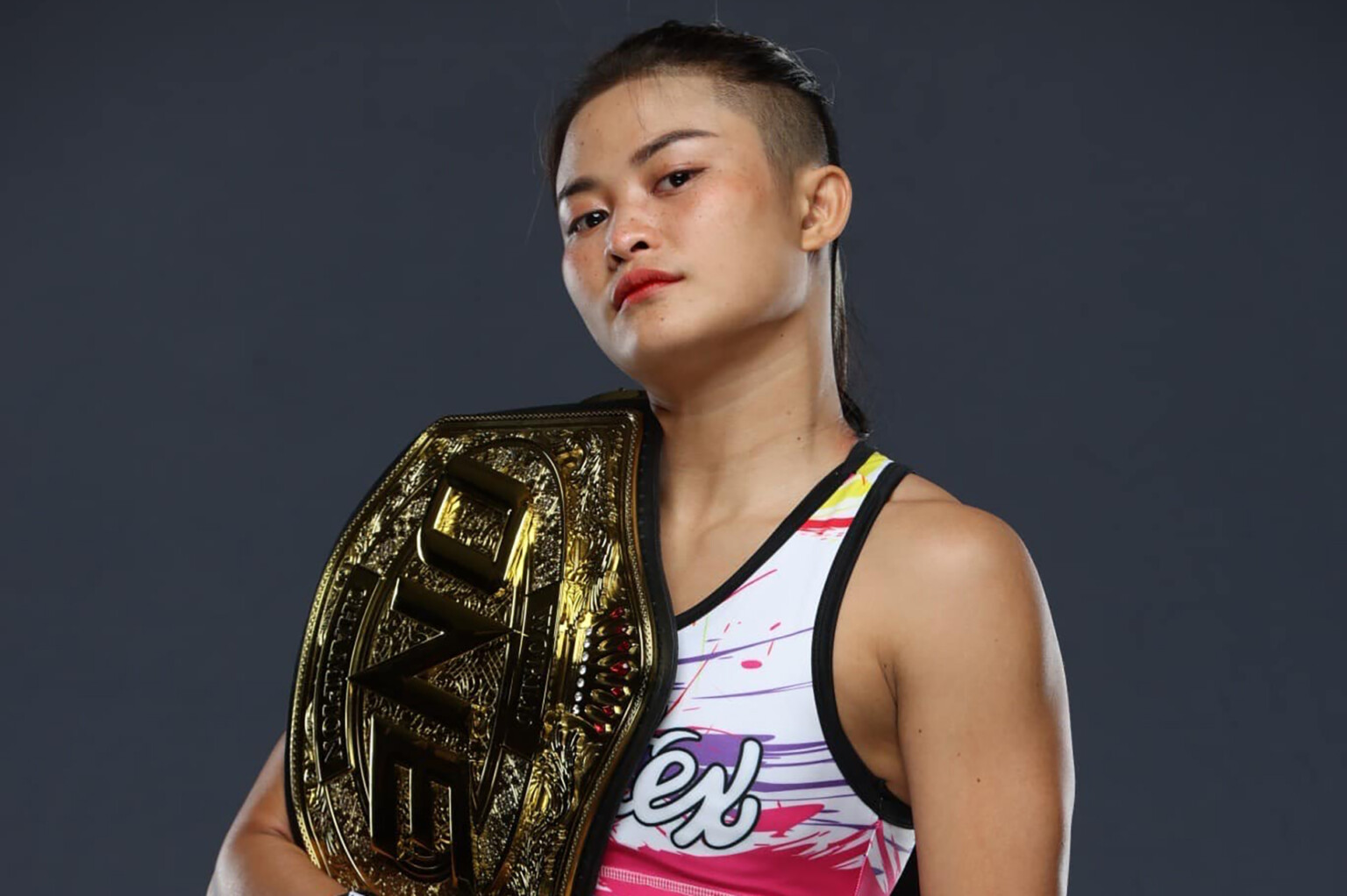แชมป์โลกการันตีฝีมือ “แสตมป์” ผงาด “นักกีฬา MMA ยอดเยี่ยมประจำปี 2566” - ONE Championship – บ้าน ...