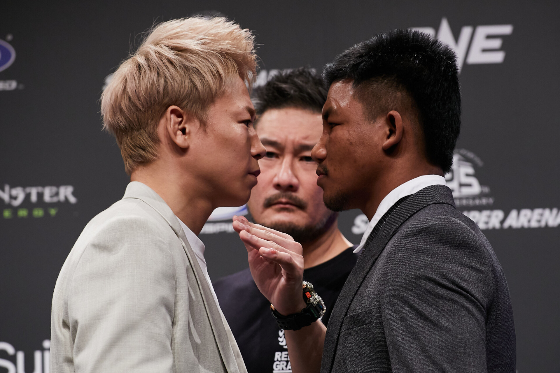 ถึงเวลาสัญญาลูกผู้ชาย! “ทาเครุ vs รถถัง” ได้ฤกษ์ดวลเดือด ศึก ONE 172 ที่ญี่ปุ่น 23 มี.ค.68 - ONE ...