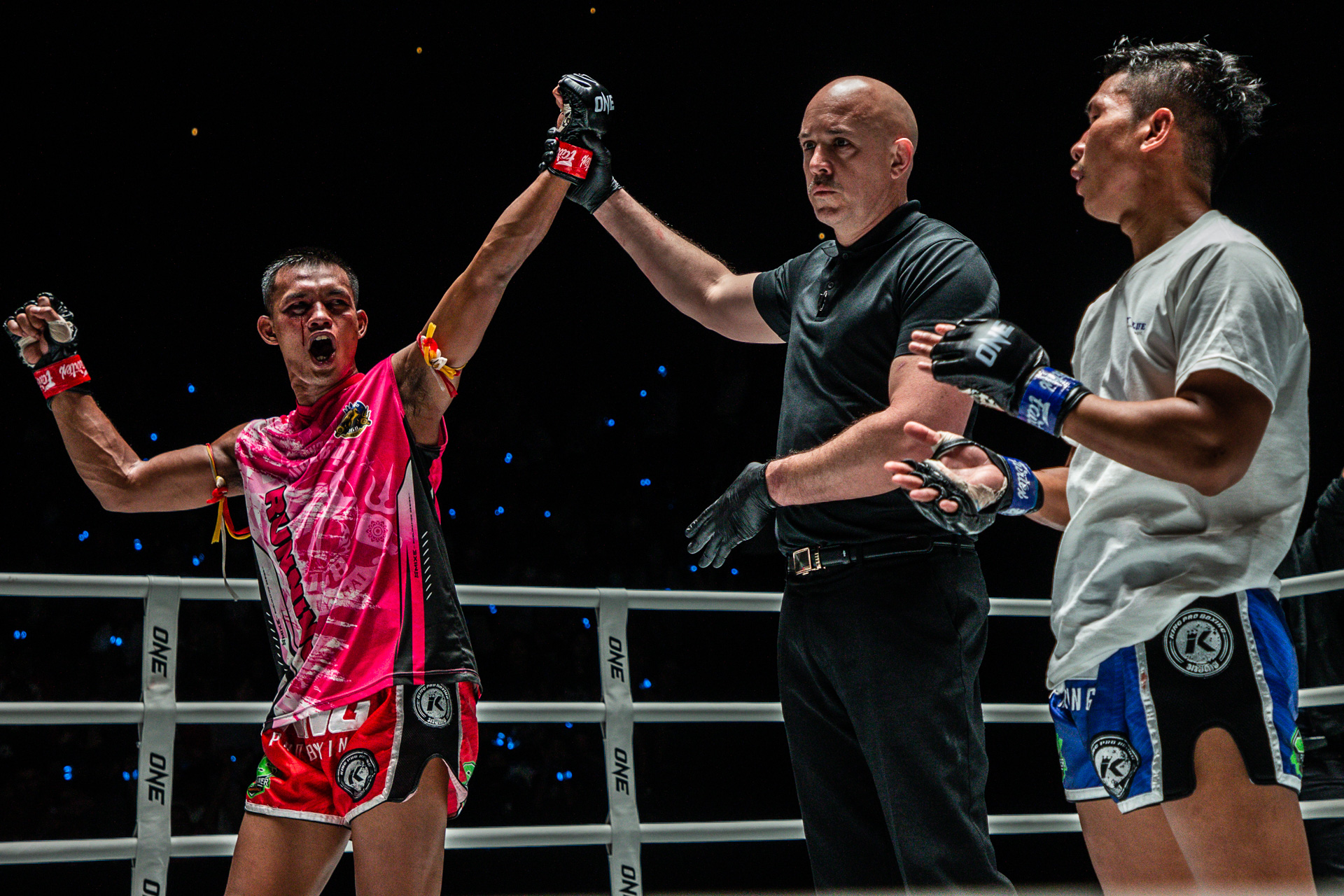 ONE Friday Fights 6 में एनाहाचि, कोंगथोरानी जीते - ONE Championship ...